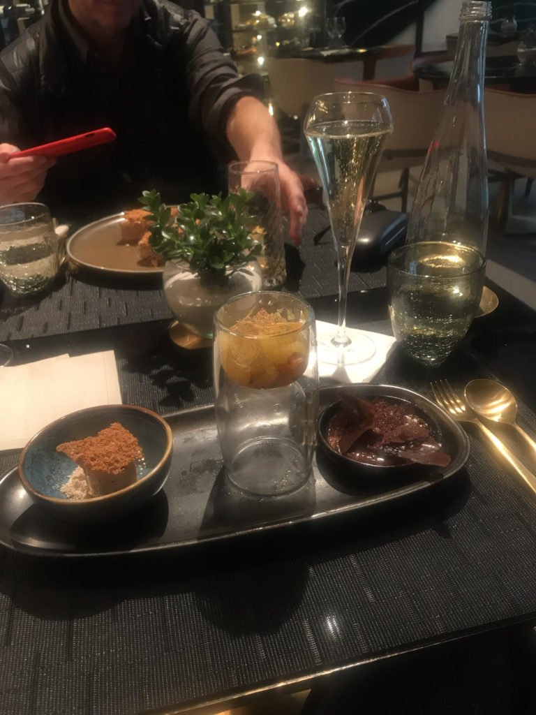 Le Restaurant Chiquette est au coeur de l'hôtel les Cinq Codet