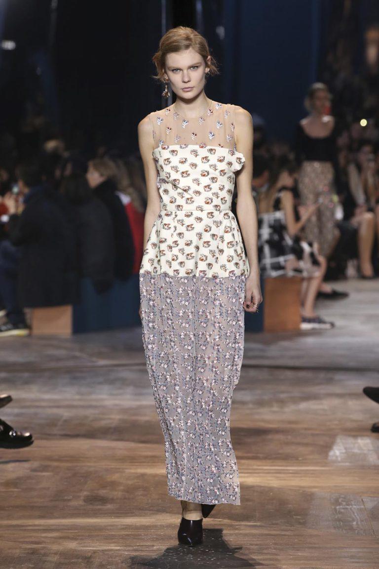 Christian Dior - Fashion Week Paris Haute Couture Printemps-Eté 2016 ...